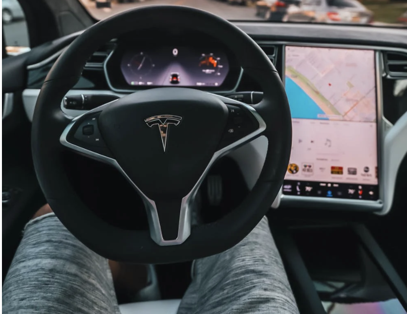 Tesla To Add Sensor Detecting Technology For Children Left Behind In ...