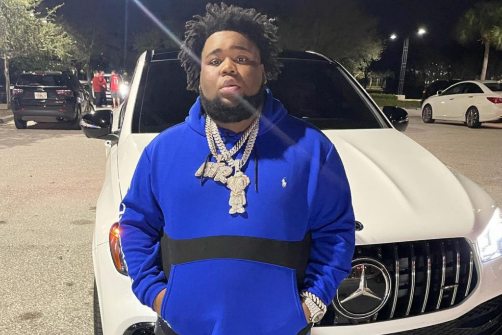 Arrest Warrant Says Rod Wave Allegedly Choked His Ex-Girlfriend While ...