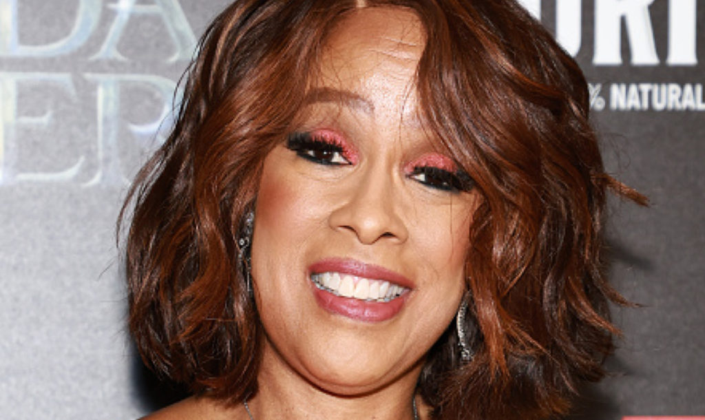 Oop! Gayle King Calls T.J. Holmes And Amy Robach’s Situation 'Messy ...