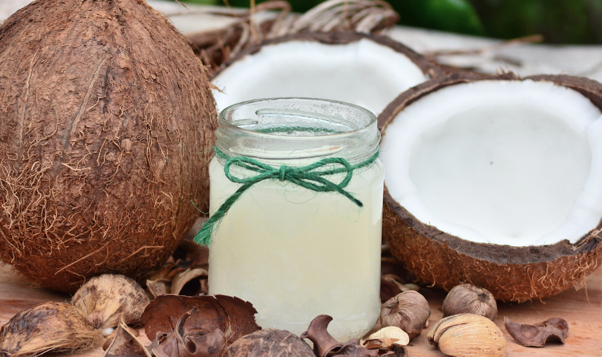 Man Claims He's Been Eating Only Coconuts For 28 Years To Treat Reflux ...