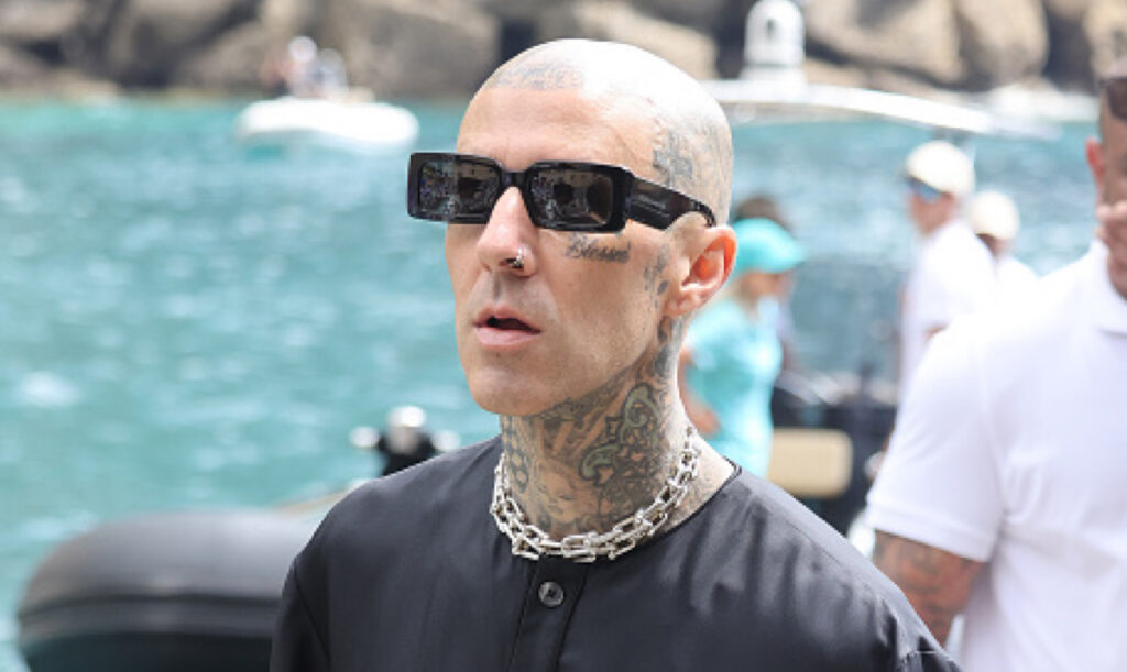 Robert Hoobler, New Orleans Cop Who Saved Lil Wayne's Life After He ...