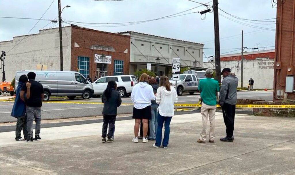 Four Dead, Multiple Injured At Alabama Birthday Party Shooting; Cops ...