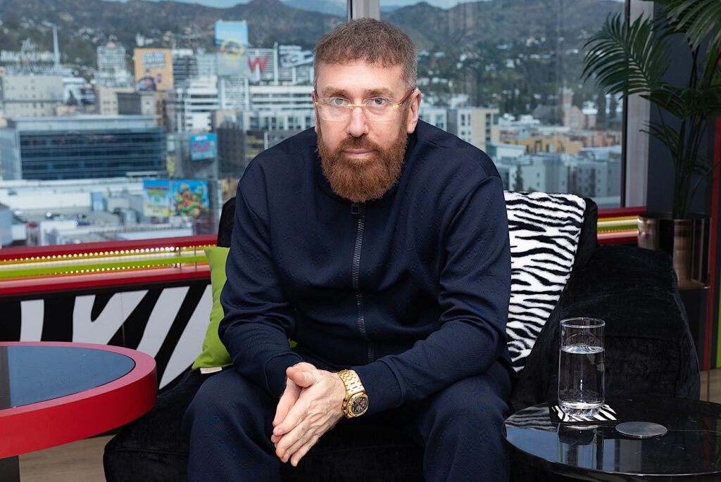 'The Jason Lee Show' Episode 29: DJ Vlad Talks Solving Tupac's Murder ...